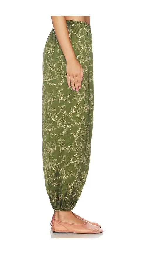 Amanda Uprichard Torrie Pants In . Also