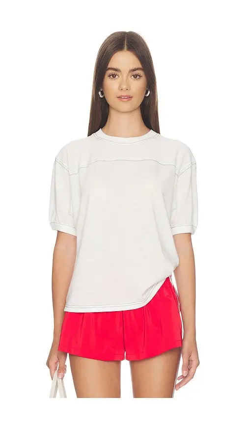Good American The Gym Tee In . Also