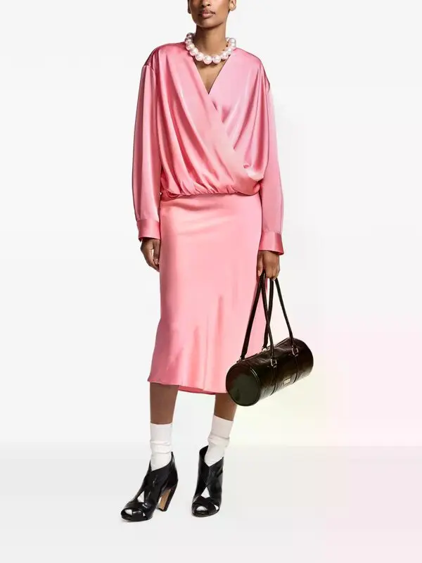 Essentiel Antwerp Kenneth Glossy Shoulder Bag