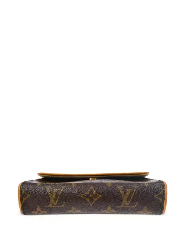 LOUIS VUITTON 2001 Monogram Bum Bag