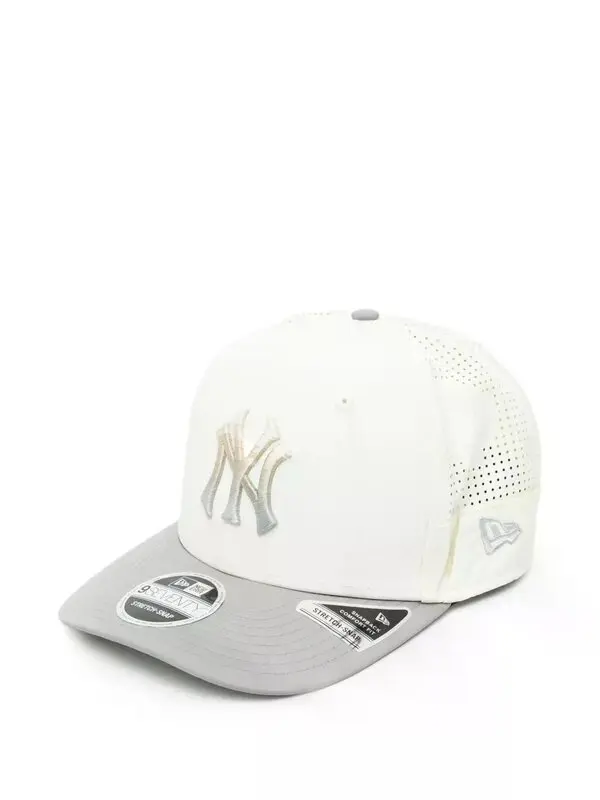 New Era New York Yankees 9seventy Stretch-snap Cap - Neutrals