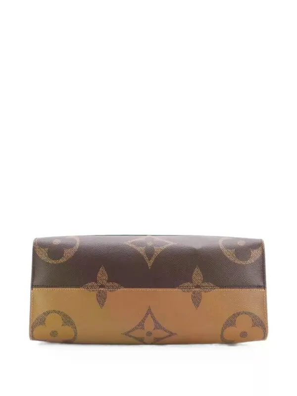 LOUIS VUITTON Onthego Reverse Monogram Giant Mm Tote Bag