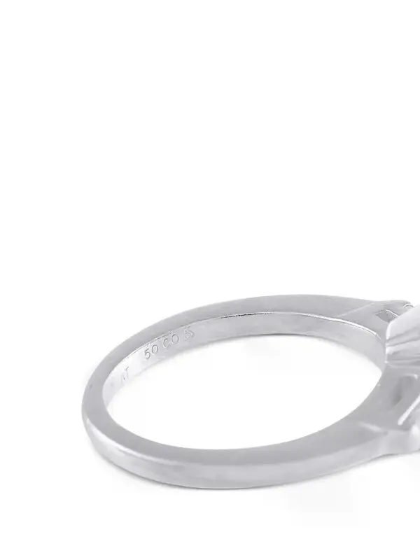 LB EXCLUSIVE Platinum Pear-shaped Diamond Ring With Baguette Accents
