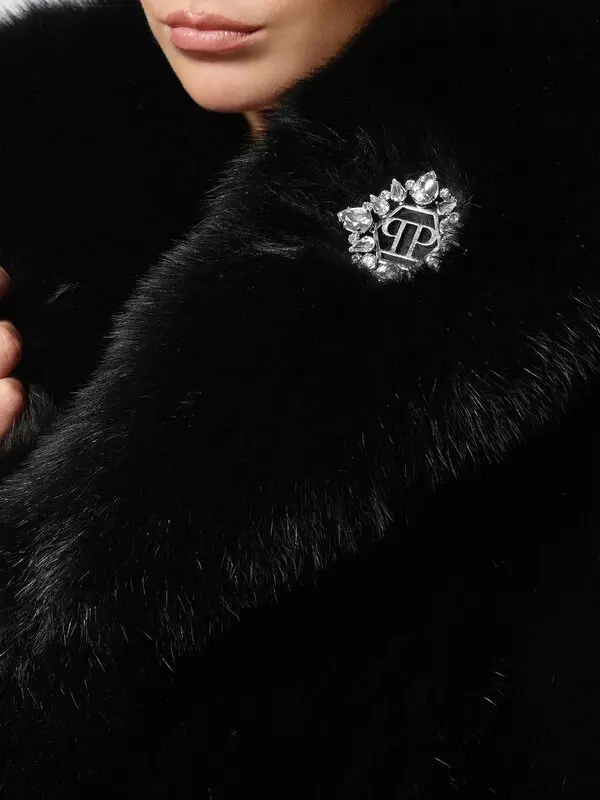 Philipp Plein Cropped Fox Fur Jacket With Crystal Embellishments - Black