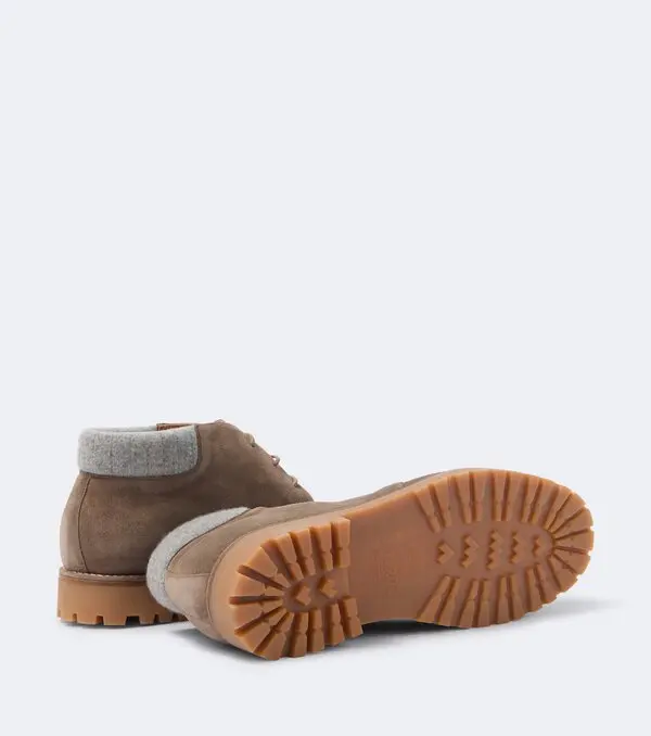 Eleventy Suede Desert Boots