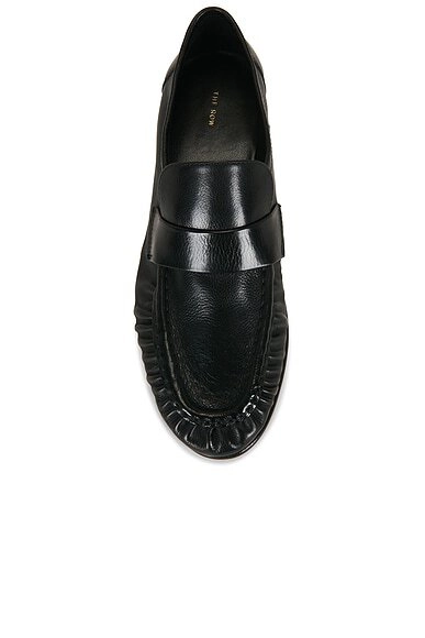 THE ROW Soft Loafer - Black
