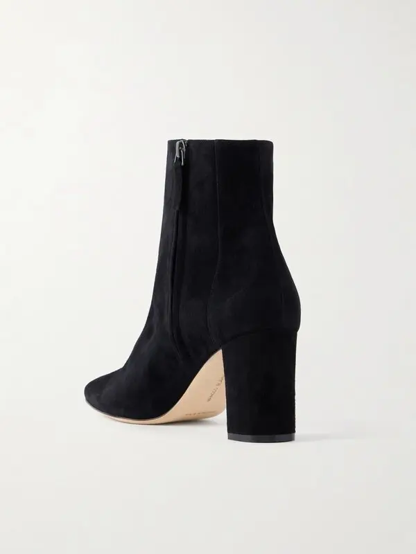 Manolo Blahnik Rosie 70 Suede Ankle Boots