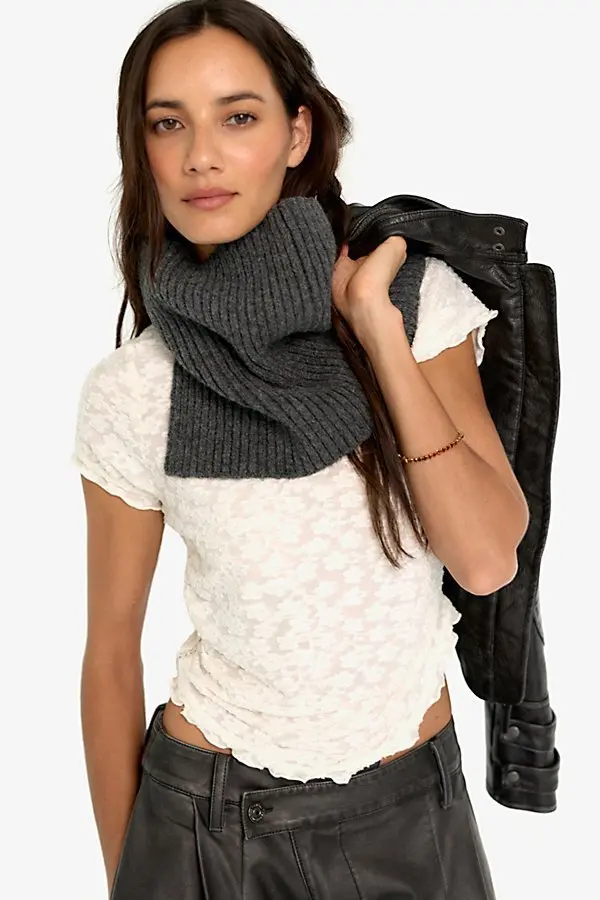 Free People Essential Snood At - Grey