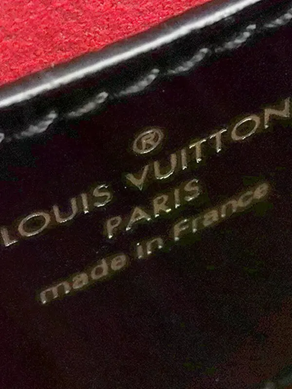 LOUIS VUITTON Epi Malletage Twist Crossbody Bag