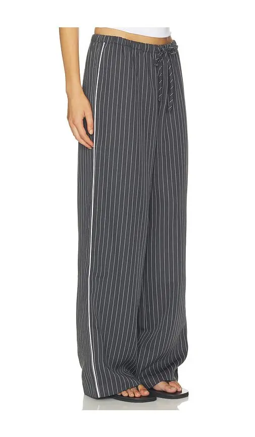 Superdown Merritt Drawstring Pant In . Also - Multi