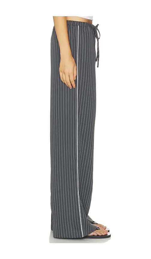 Superdown Merritt Drawstring Pant In . Also