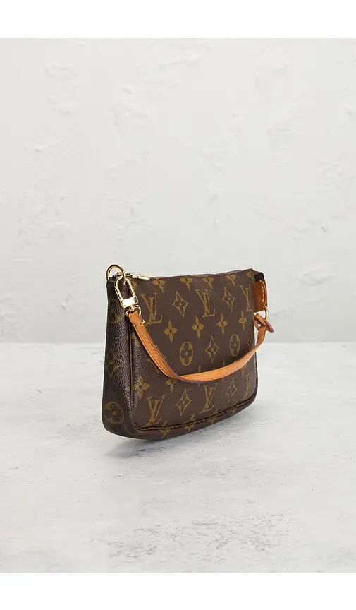 FWRD RENEW Louis Vuitton Monogram Pochette Accessoires Shoulder Bag