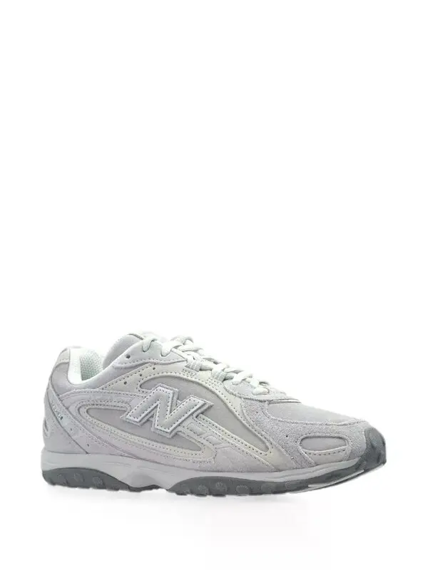 NEW BALANCE 204l Shoes