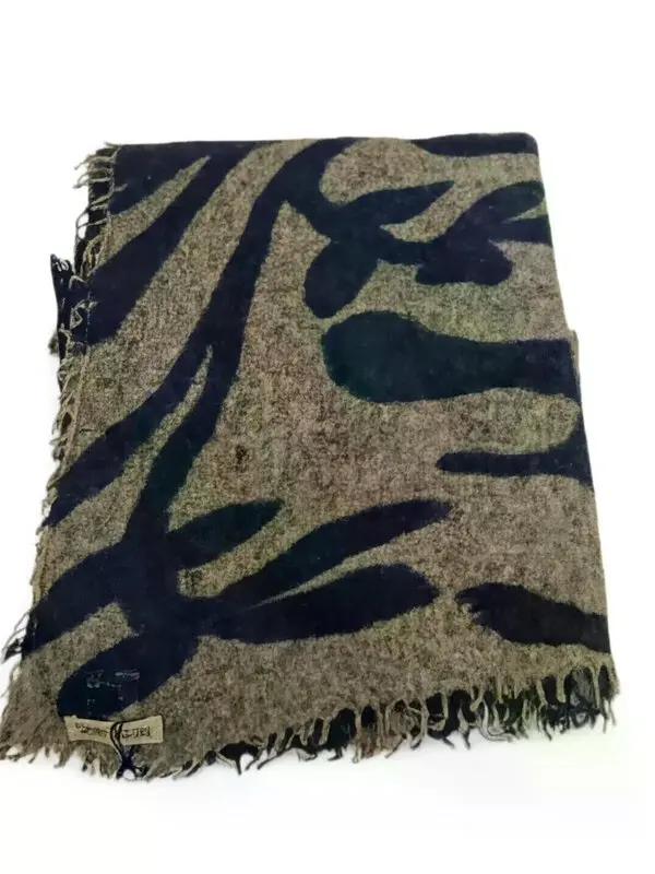 MIRROR IN THE SKY Leaf-pattern Frayed Scarf