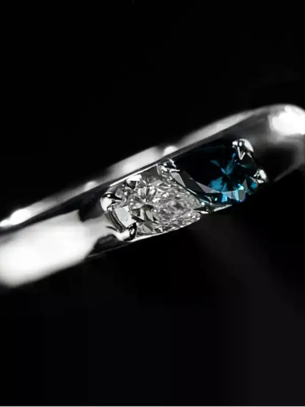 SOLO FOR DIAMONDS X Astra Starr Diamond-embellished Ring