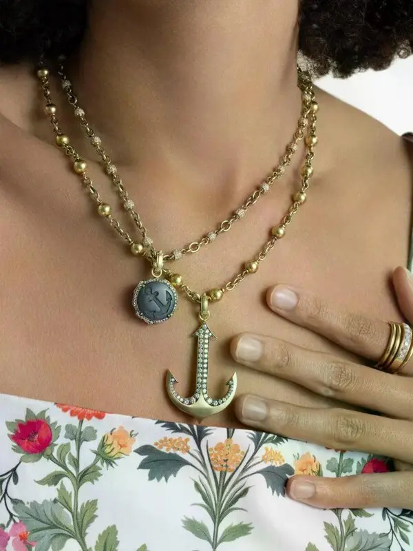 SYLVA & CIE Large Anchor Diamond Pendant