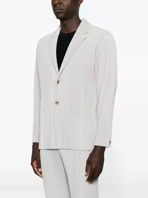 Issey Miyake Pleated Notched-lapel Blazer