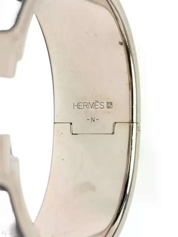 Hermès Enamel And Palladium-plated Metal Clic Clac H Bracelet Pm