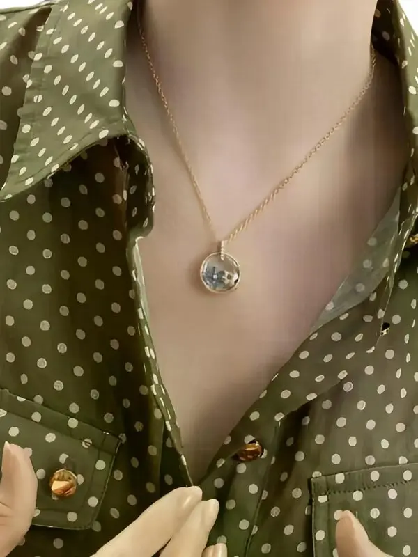 Loquet Bloom Sapphire And Diamond Charm