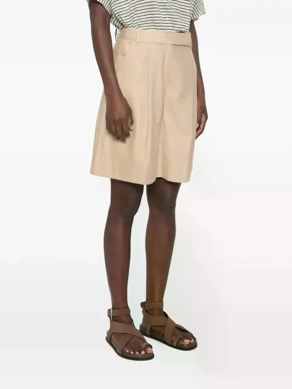 I BLUES Pleated Twill Shorts