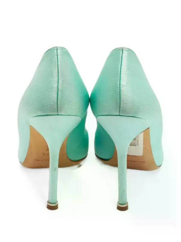 Manolo Blahnik Hangisi Heeled Pumps