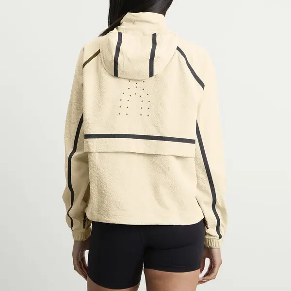 On Performance Volt Jacket