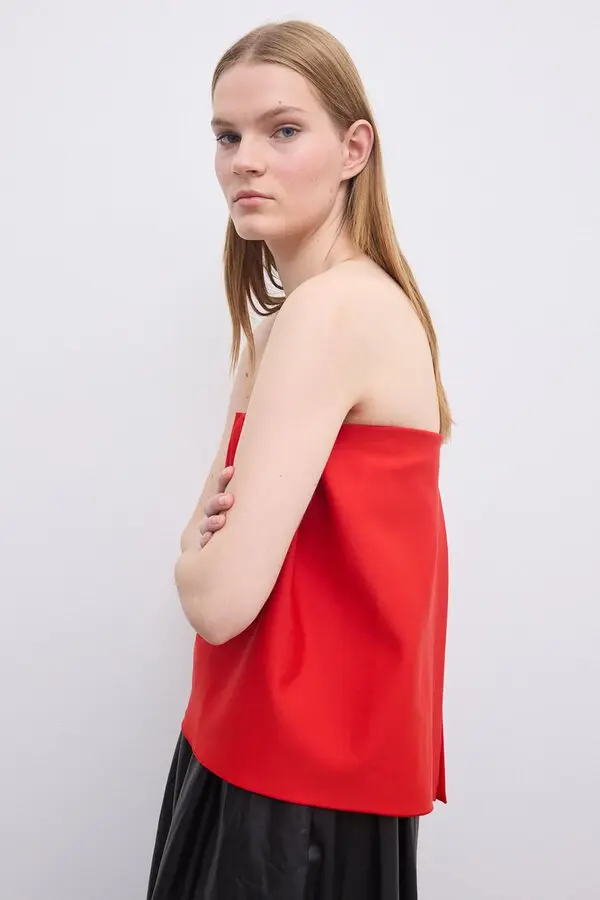 HOUSE OF DAGMAR Ruched Strapless Top