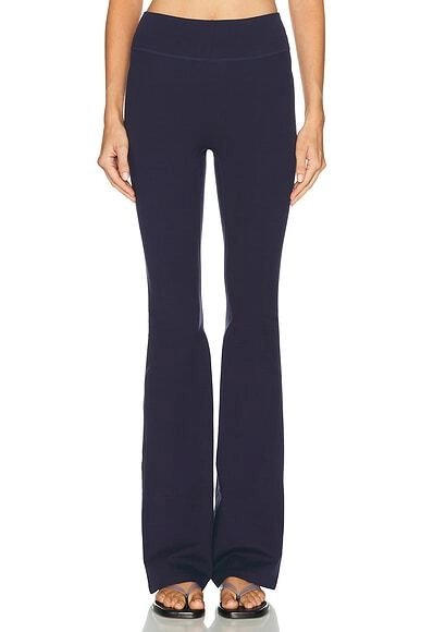 437 The Leisure Pant - Navy