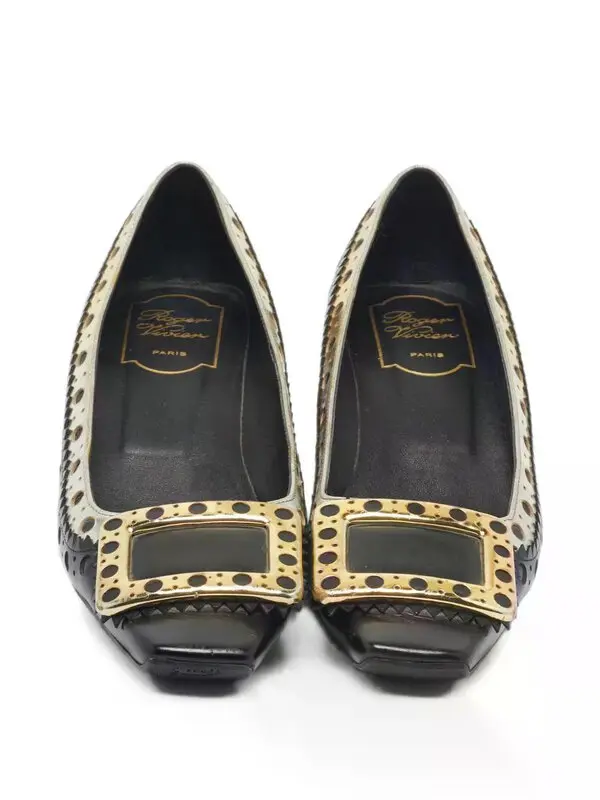 ROGER VIVIER Belle Vivier Buckle Pumps