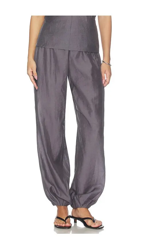 L'academie Harmi Pant In . Also