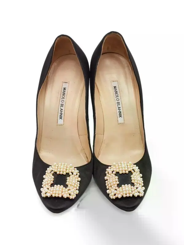 Manolo Blahnik Hangisi Pearl-embellished Pumps