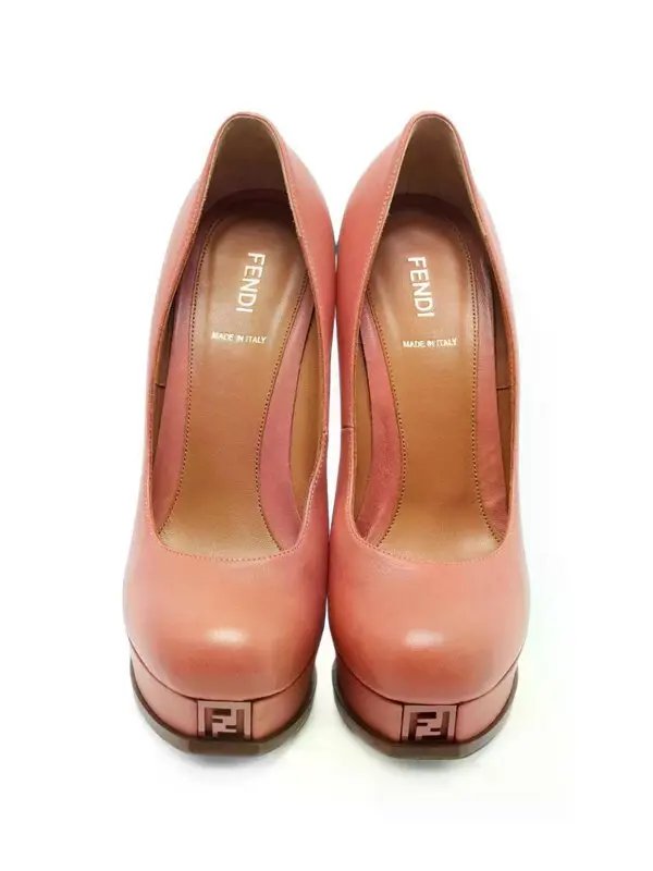 Fendi Fendista Round-toe Pumps