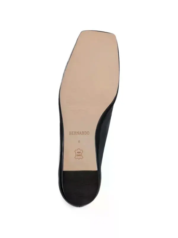 Bernardo Tate Square-toe Derby Shoes - Black
