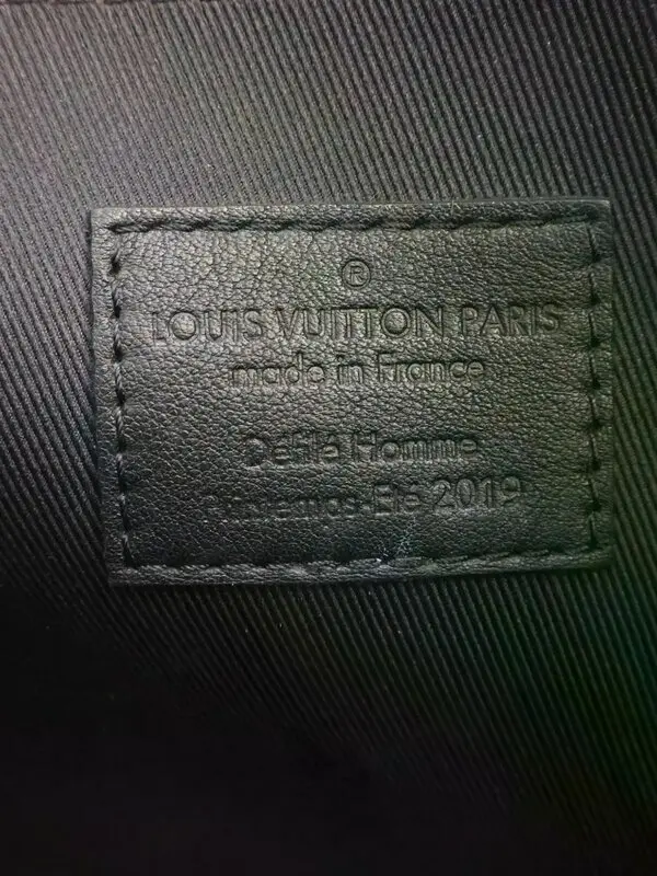 LOUIS VUITTON 2019 Monogram Solar Ray A4 Pochette Clutch Bag