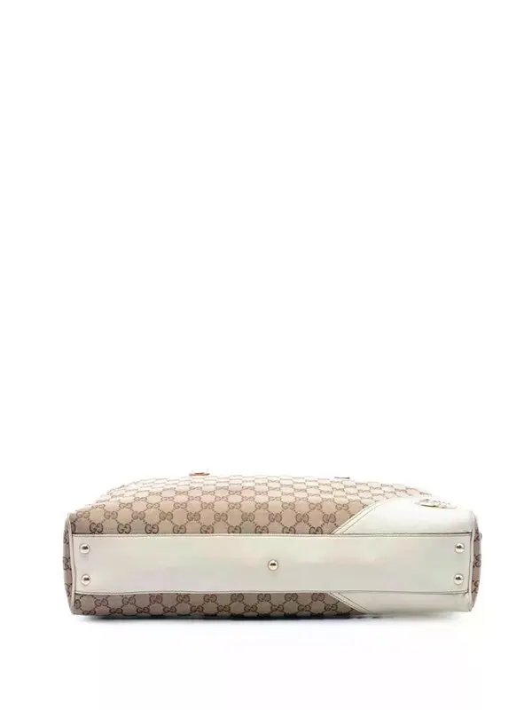 Gucci Gg Canvas New Britt Shoulder Bag