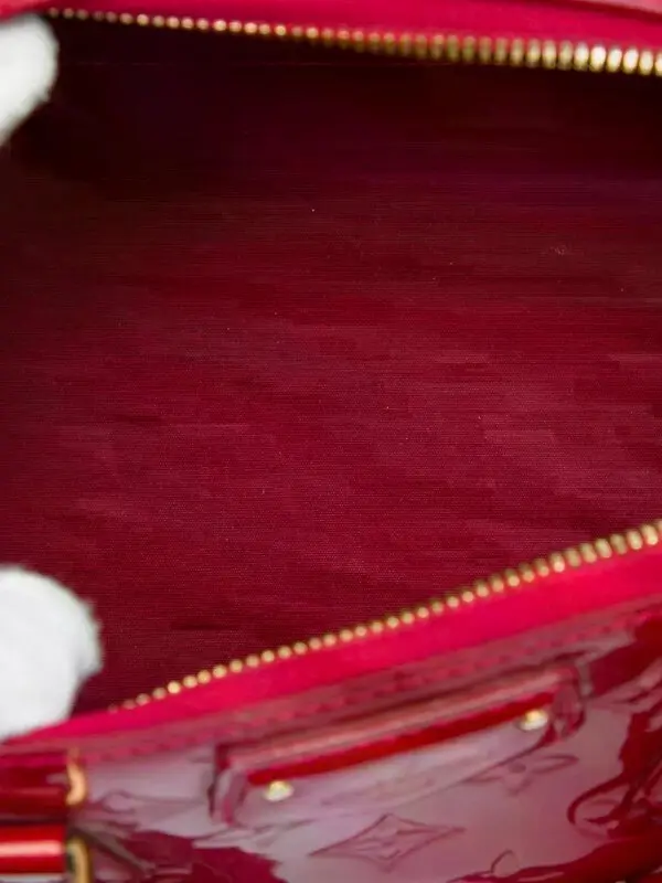 LOUIS VUITTON Monogram Vernis Montana Handbag
