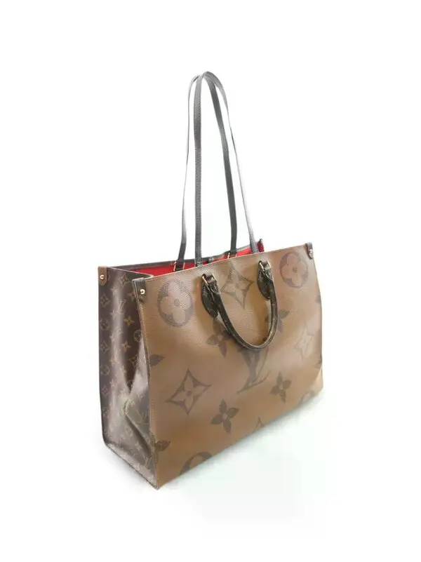 LOUIS VUITTON 2021 Gm Onthego Monogram Shoulder Bag