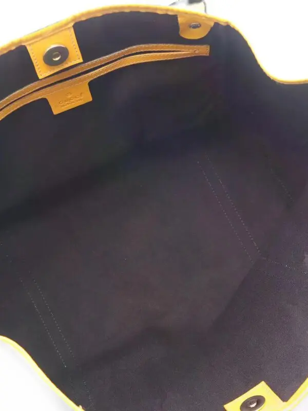 Gucci 2000s Gg Supreme Tote Bag
