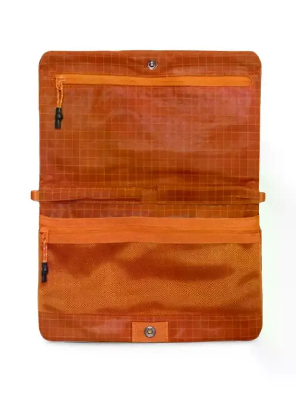 TOPOLOGIE Small Flat Sacoche Clutch Bag