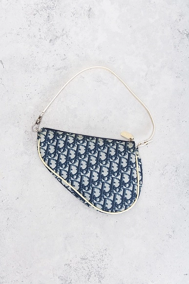 Dior Issimo Pochette Saddle Bag