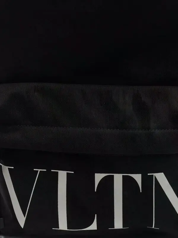 Valentino Garavani Vltn Logo Backpack