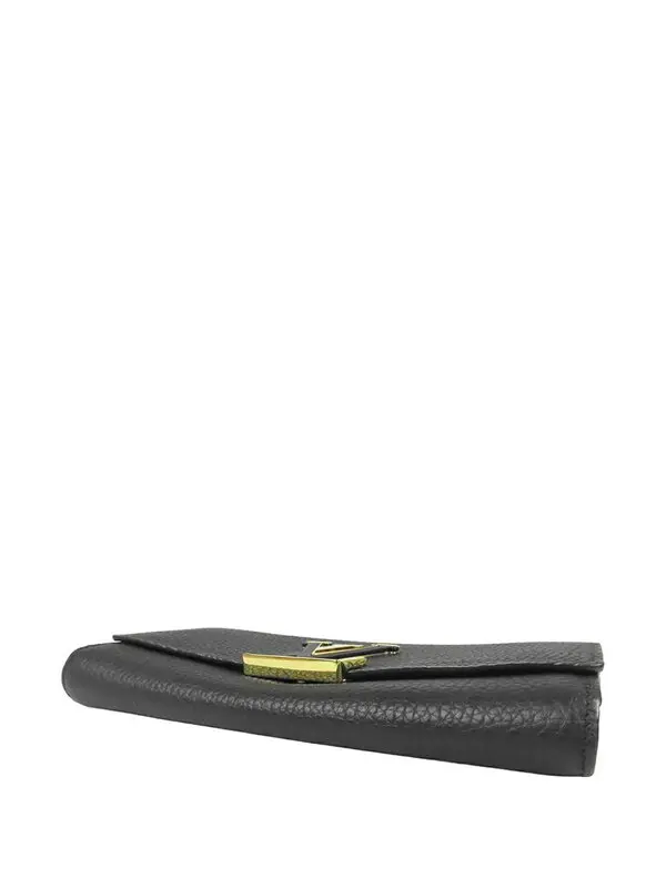 LOUIS VUITTON 2019 Taurillon Capucines Wallet Long Wallets