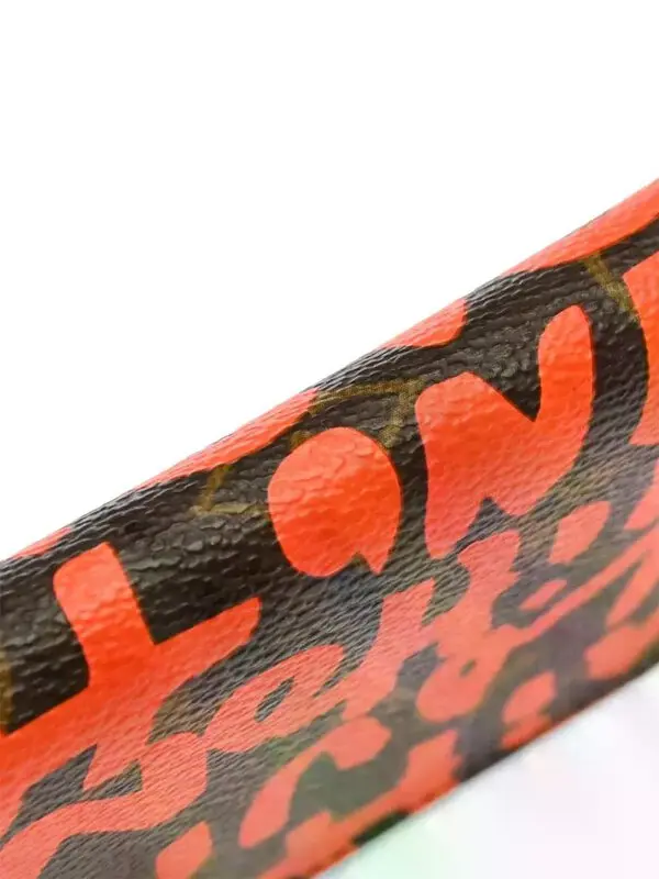 LOUIS VUITTON 2008 Graffiti Zippy Coin Purse