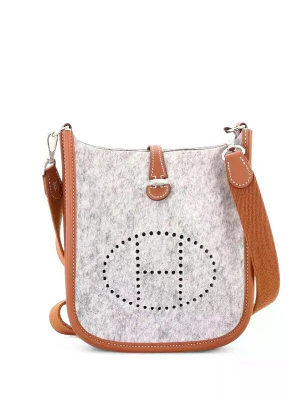 Hermès Evelyne Bag Gen Iii Felt Tpm Cross Body Bag - Grey