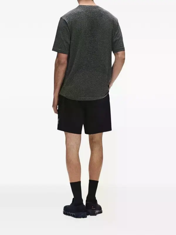 On Train Shorts 7