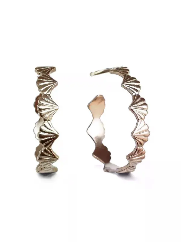 ROSIE KENT Scallop Hoop Earrings
