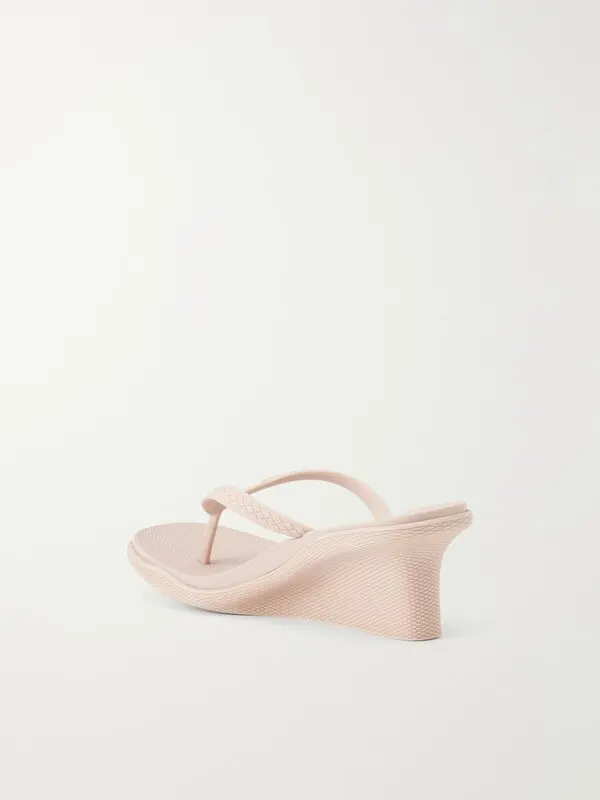 BLOUMME Pilar Recycled Thong Sandals
