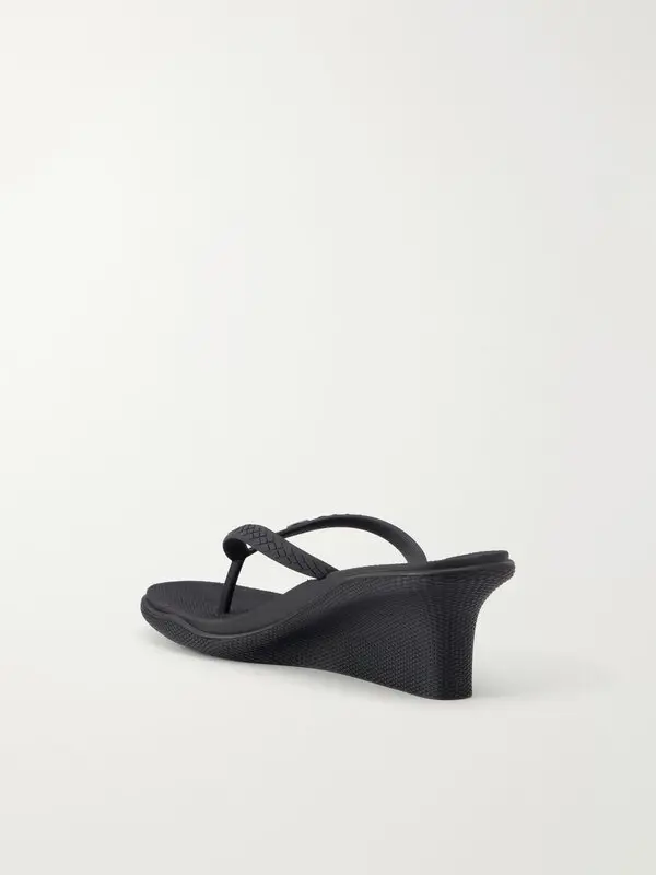 BLOUMME Pilar Recycled Thong Sandals