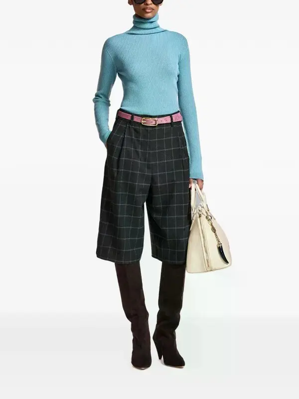 Essentiel Antwerp Kreme Checked Shorts