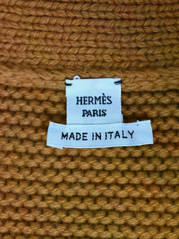 Hermès Knitted Buttoned Cardigan